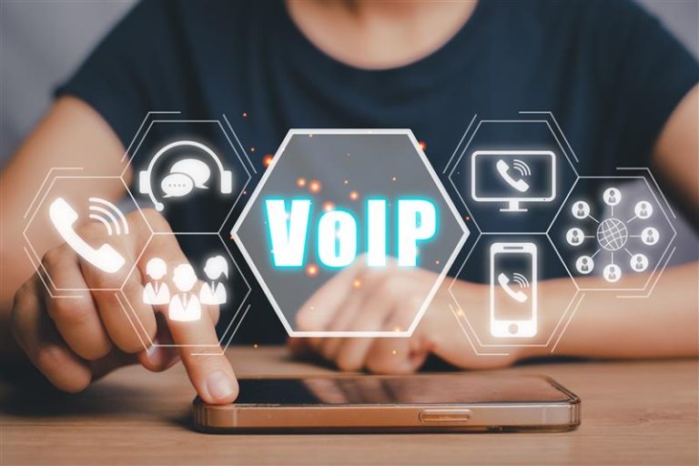 Choosing the Best VoIP Phone System for Your Business - Creative Networks
